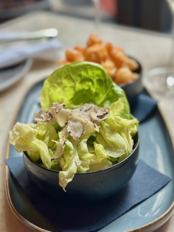 DO&CO Bistro München. Zwischen Schnitzel und Sashimi - FOODHUNTER