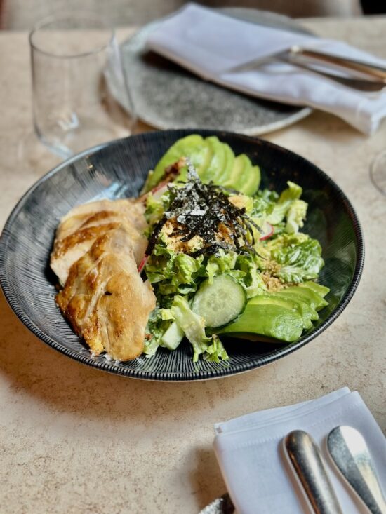 DO&CO Bistro München. Zwischen Schnitzel und Sashimi - FOODHUNTER