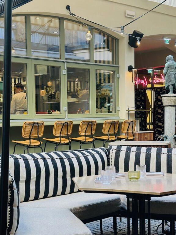 Bar Tatar in der Schreiberei – Münchens exklusiver „Gourmet-Imbiss ...